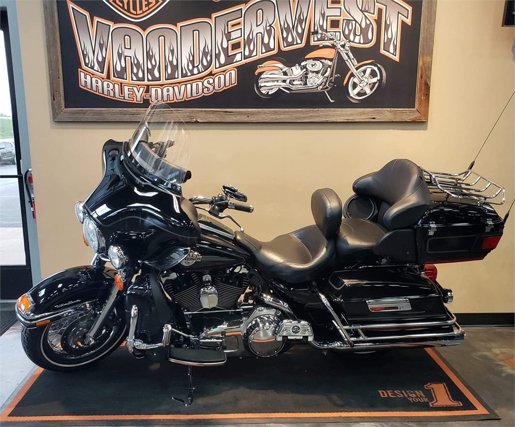 Vandervest Harley-Davidson | Green Bay, WI | New & Pre-Owned Harley ...